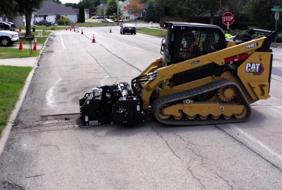 PC306 With Water | Peterson Cat