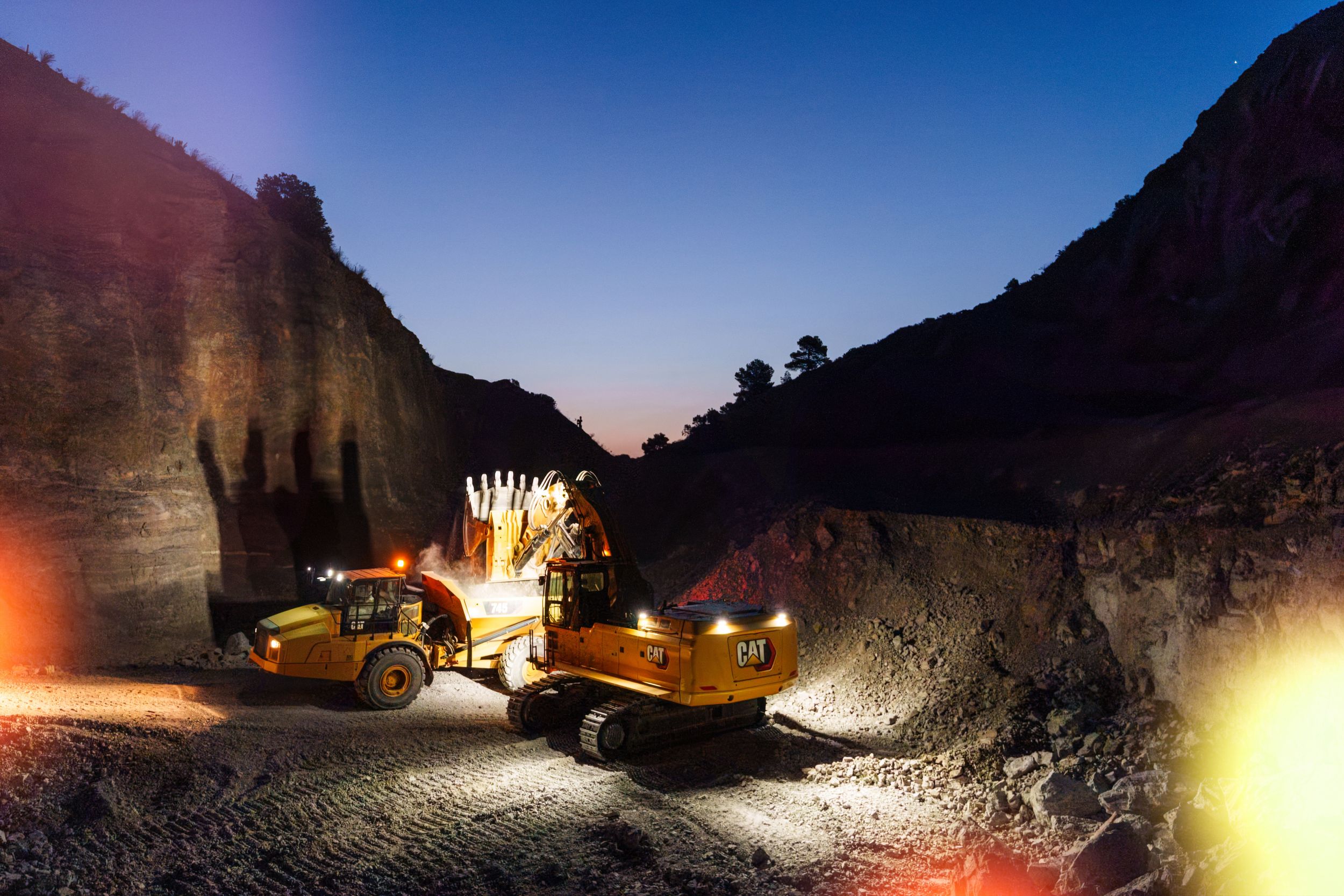 395 Front Shovel (FS) - Tier 4 / Stage V | Peterson Cat
