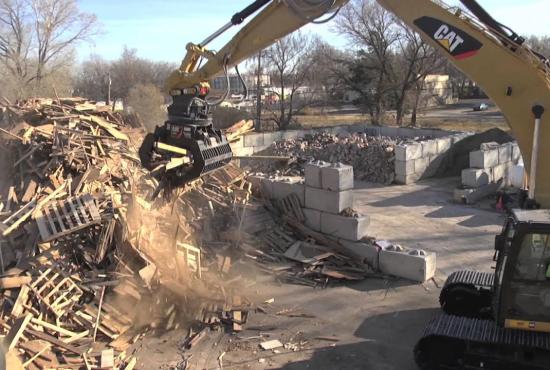G332 Demolition & Sorting Grapple: 587-8991 | Peterson Cat